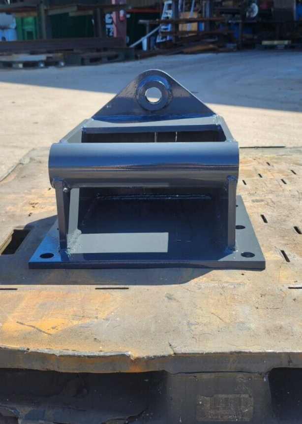 WAIN ROY / TAG QC27 1.25 PIN EXCAVATOR ATTACH COUPLER MOUNT BOLT ON ...