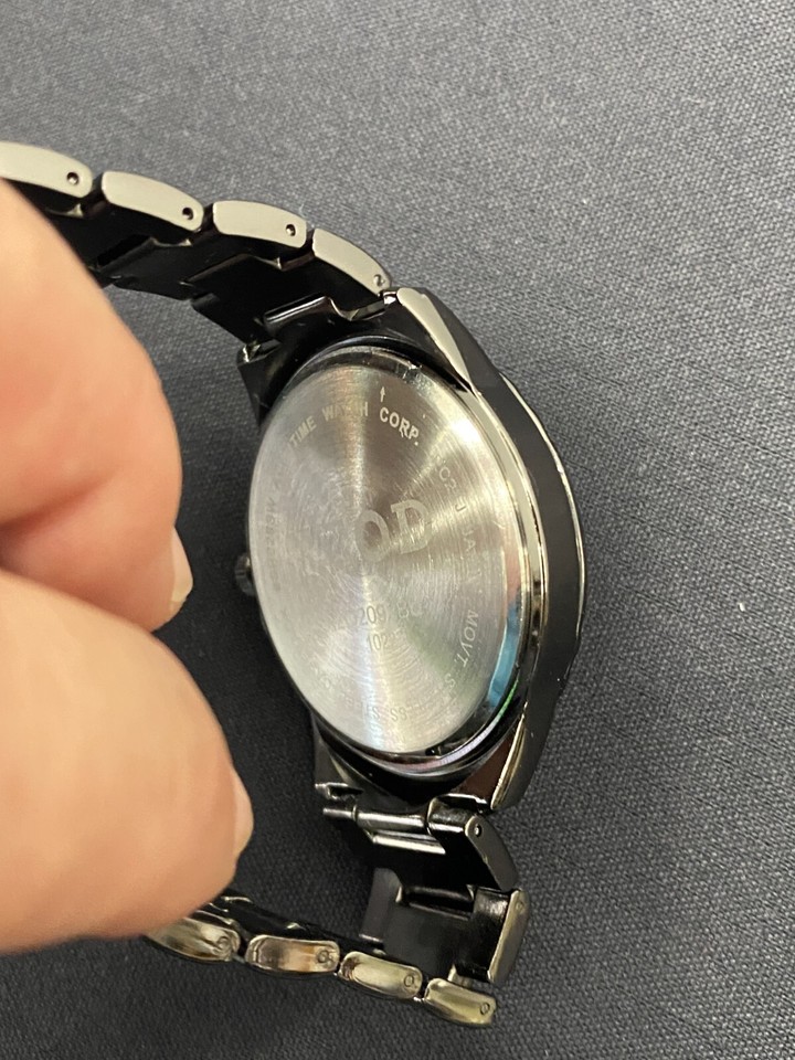 IZOD Men's Blue Dial Round Black Case Stainless Steel IZO2092BU SR626SW ...