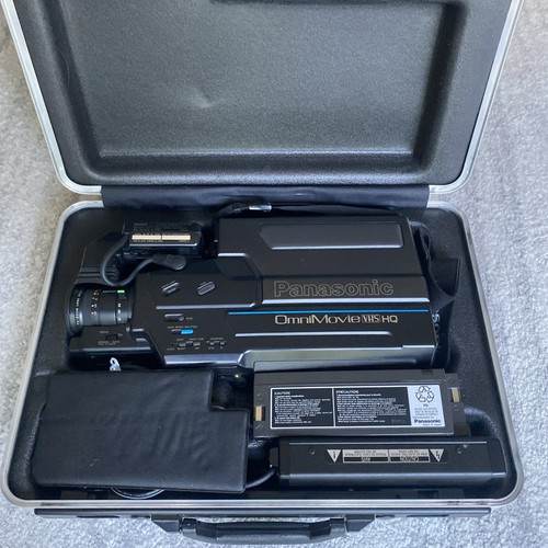 VTG Panasonic OmniMovie VHS HQ Camcorder PV-320D Blue Case READ | eBay