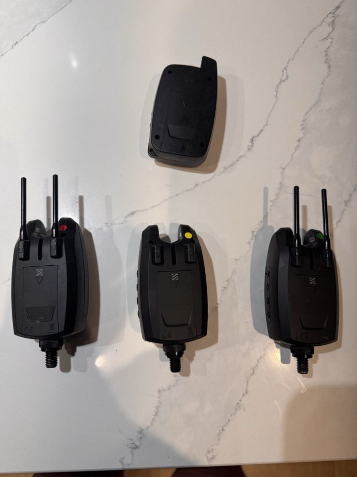 Sonik Vader X-Bite Alarms with Receiver for Carp and Catfish Fishing X2 ...