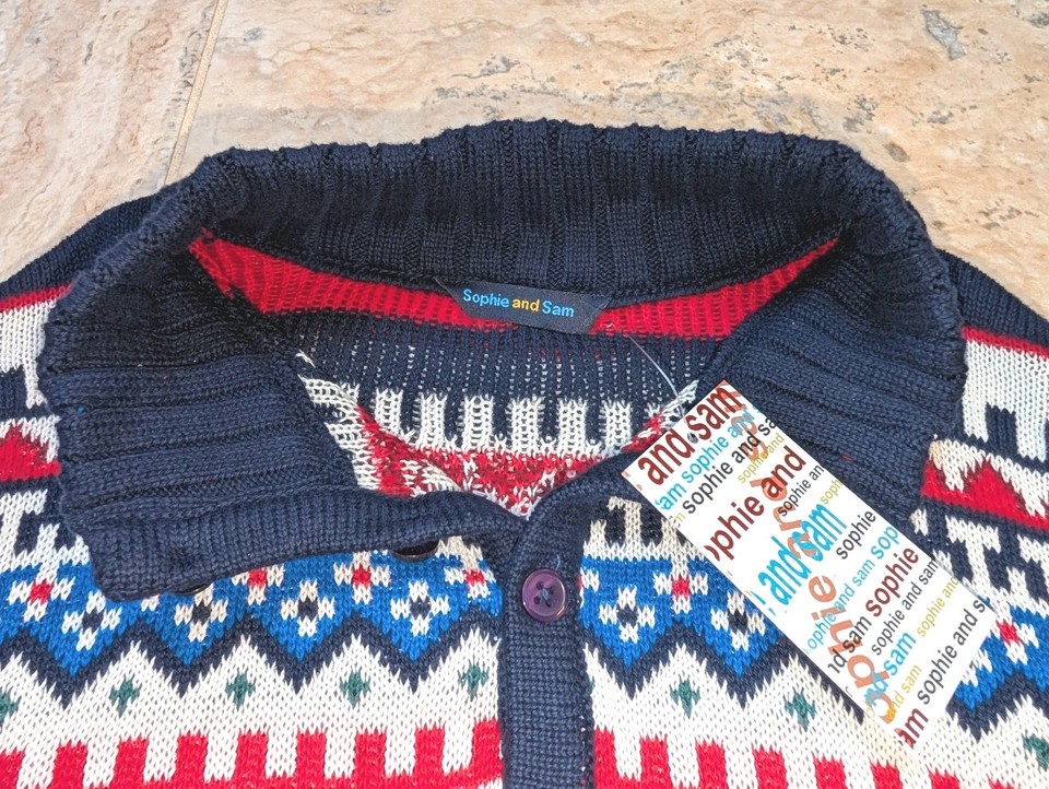 NWT: Sophie And Sam - Boys warm, buttoned collard pullover. Size S (7-8 ...