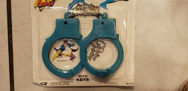 Vintage Batman Handcuffs 1980s Play Accessory MIP Cosplay Toy Bondage ...