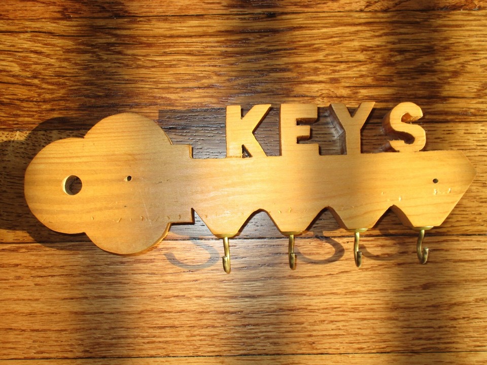 Wood Key Holder Key Shaped Rack Four Hooks Retro Wall Mount MCM Vintage ...