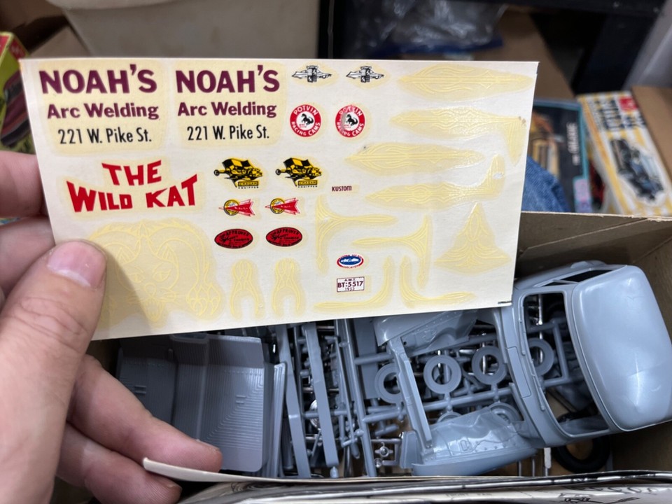 AMT 2153 1953 Ford Pickup Truck Wild Kat 3n1 Vintage 1/25 McM KIT niob ...