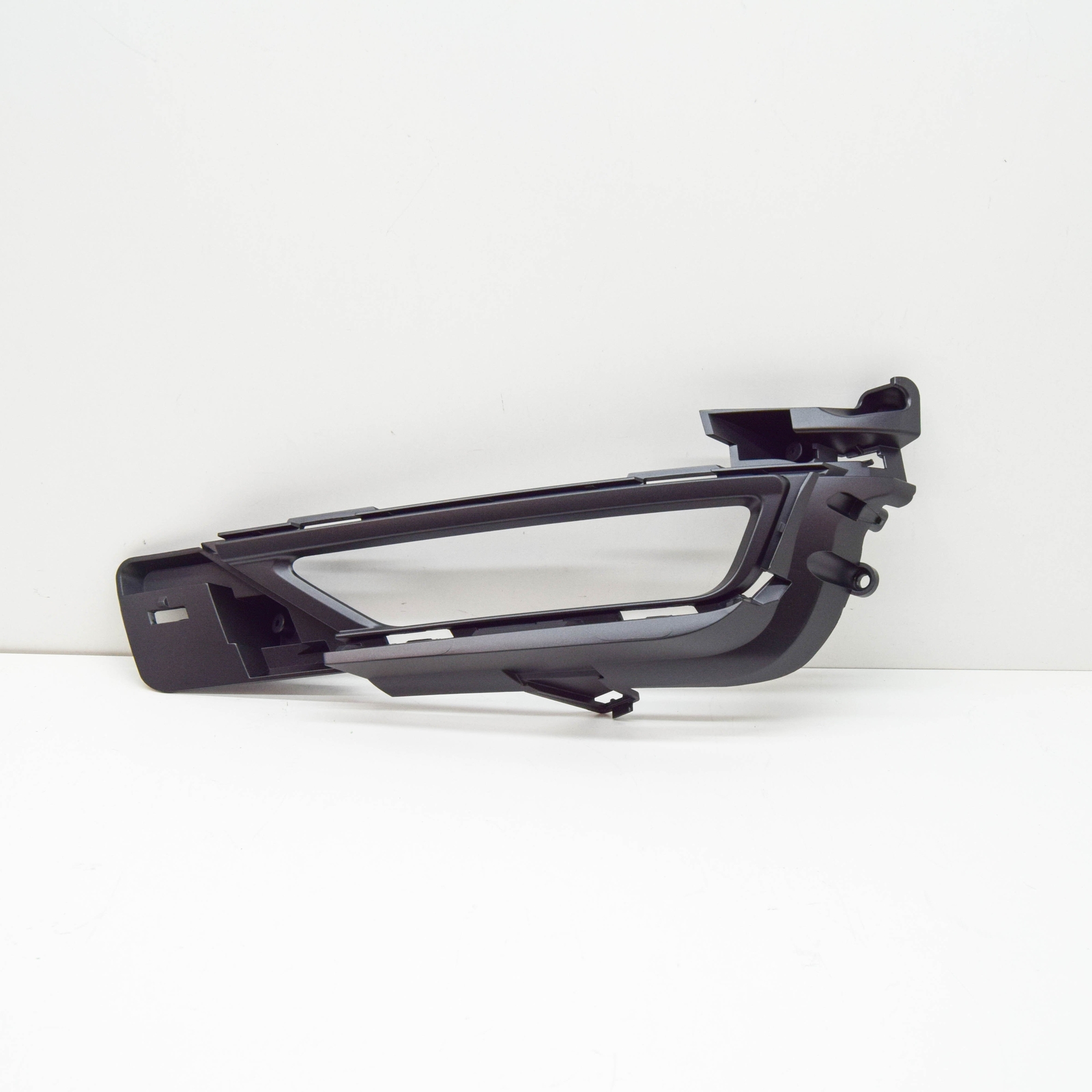 VOLVO XC90 MK2 Front Left Grille Molding Bracket R-Design 31383832 NEW ...