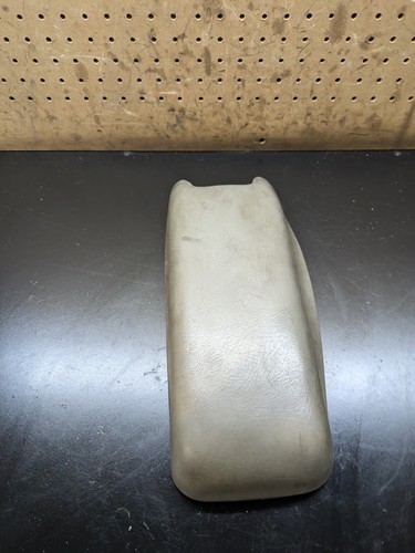 1994-1997 Chevy S10 Blazer GMC Sonoma Jimmy Armrest Center Console Lid ...