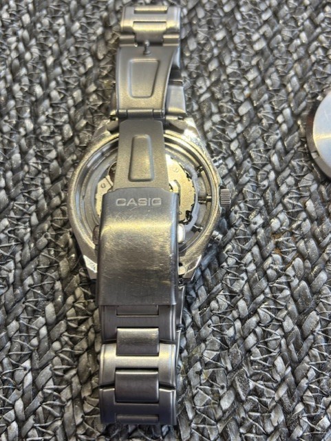 Casio AMW-330 2328 10ATM Stainless steel Chronograph Watch | eBay