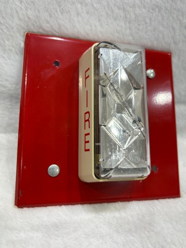 Edwards EST 405-7A-T Harsh Environment Strobe 793016021250 | eBay