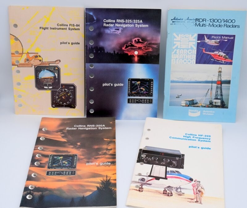40 COLLINS, ROCKWELL, & BENDIX PILOT'S GUIDES OR OPERATING MANUALS ...
