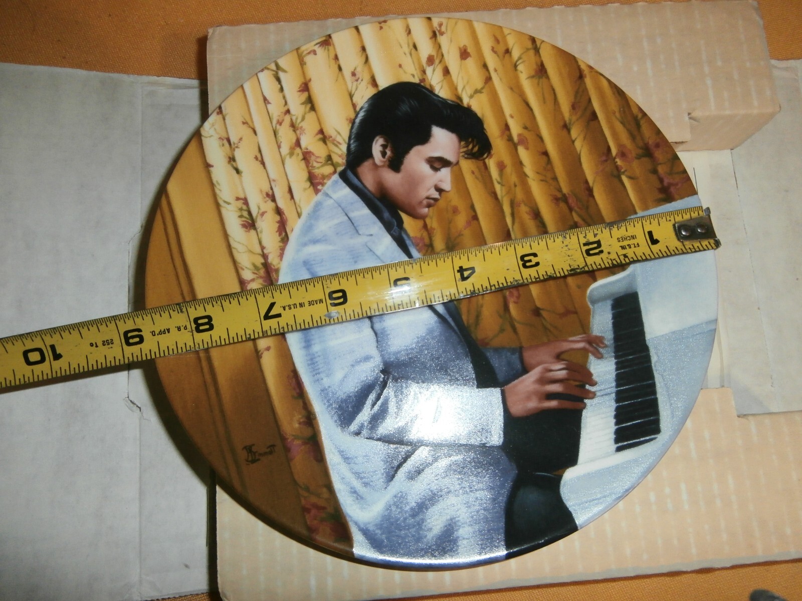 7 Delphi Elvis Presley Collectors Plates Hollywood Tupelo Comeback ...