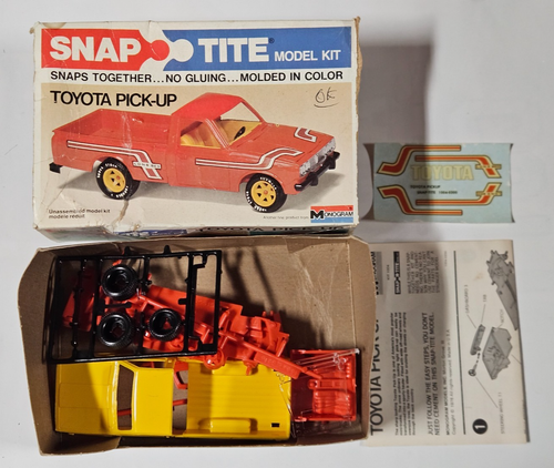 VINTAGE Monogram Snap Tite Toyota Pick Up Truck Model Kit | eBay
