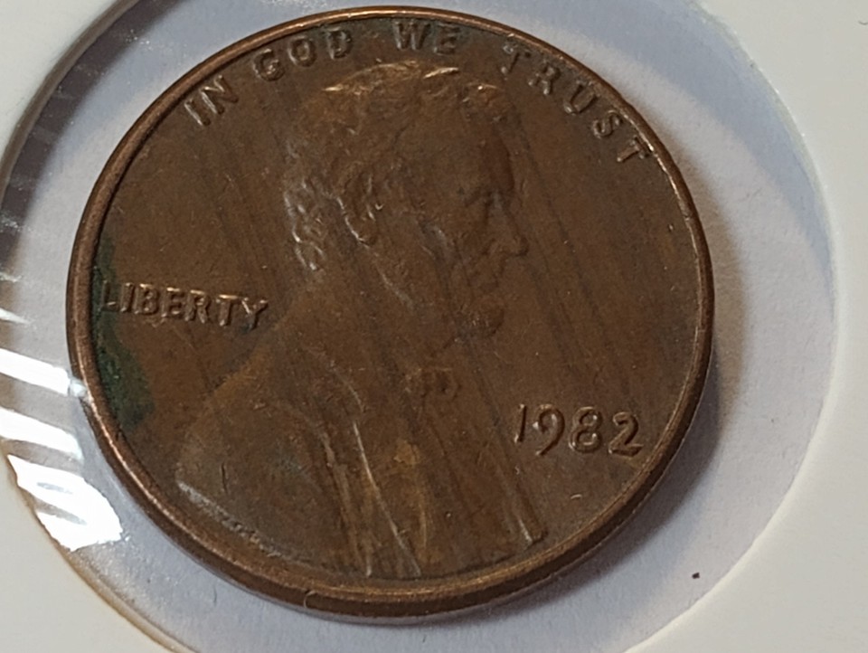 ONE Random US Minor Error Lincoln Memorial Cent Coin - Die Cracks ...