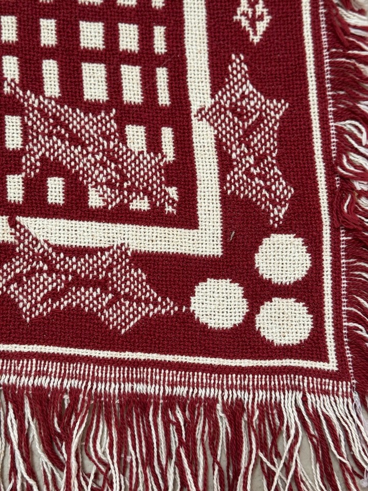 Vintage Christmas Santa Red & White Throw Blanket Fringed Tapestry | eBay