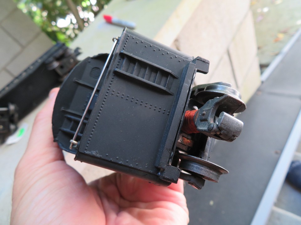 Vintage Lionel 2025 Steam Engine And 2466WX Tender Postwar O Scale | eBay