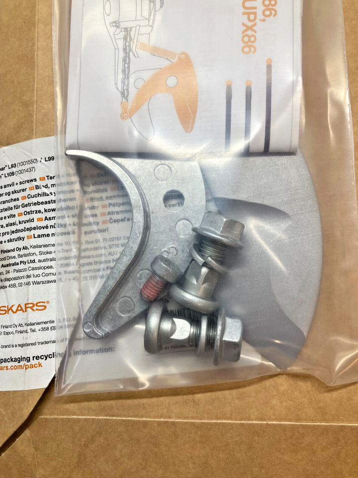 Fiskars Original replacement blade, anvil and screws, For Fiskars ...