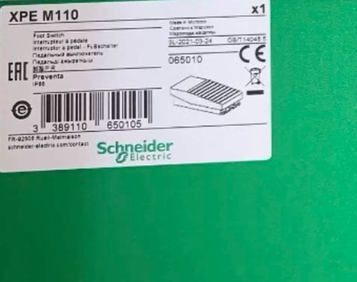 NEW SCHNEIDER XPE-M110 XPEM110 Foot Switch | eBay