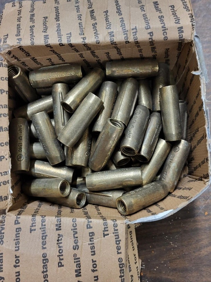 Erico 3/4" Threaded Ground Rod Coupling (3/4" W 134C) | eBay