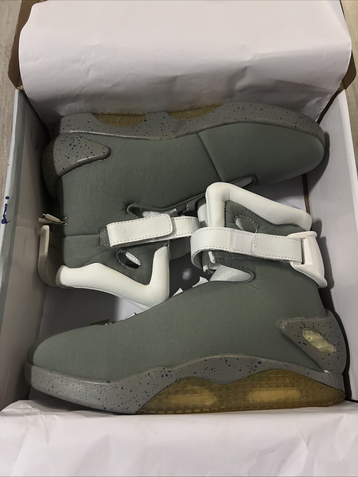 Universal Studios Back To The Future Shoes Officially Licensed Mags ...