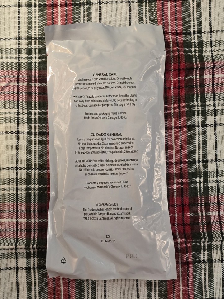 McDonald’s Grinch Meal Grinch Socks in GREEN - 1 PAIR - SEALED IN BAG ...