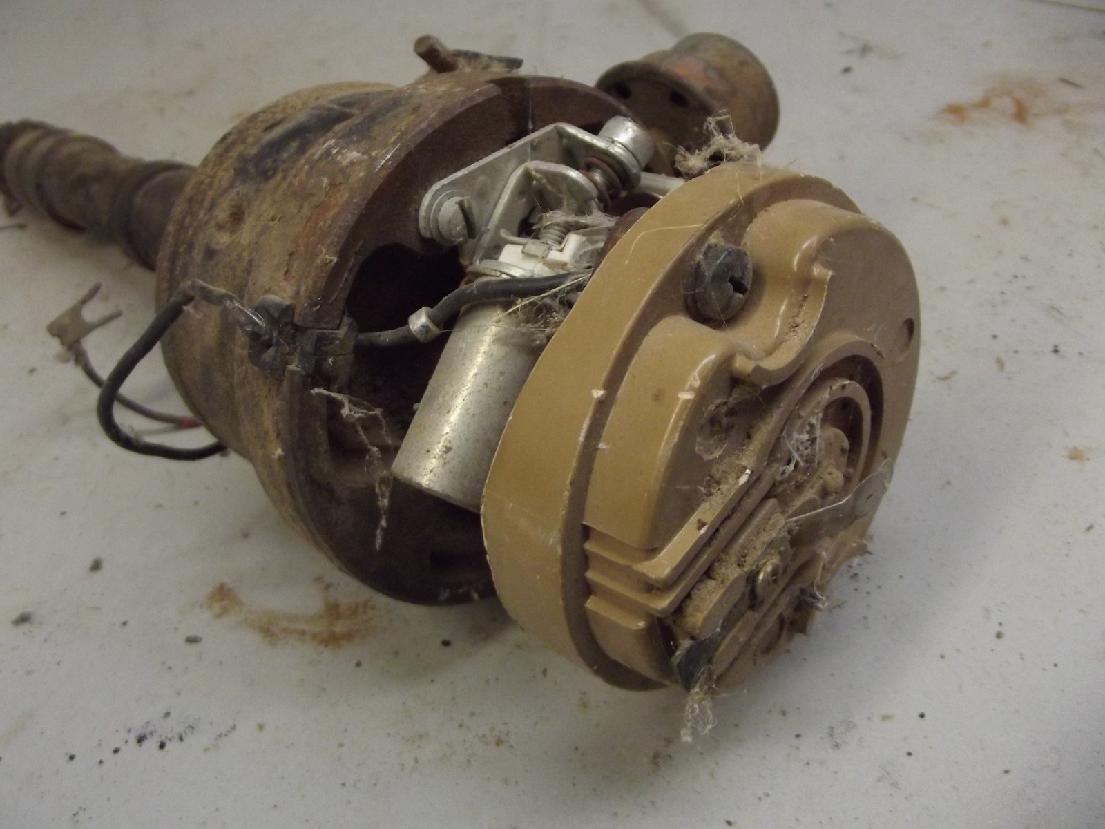 1962 - 1969 CHEVROLET TRUCK DISTRIBUTOR Delco Remy 1111338 SBC 1963 ...