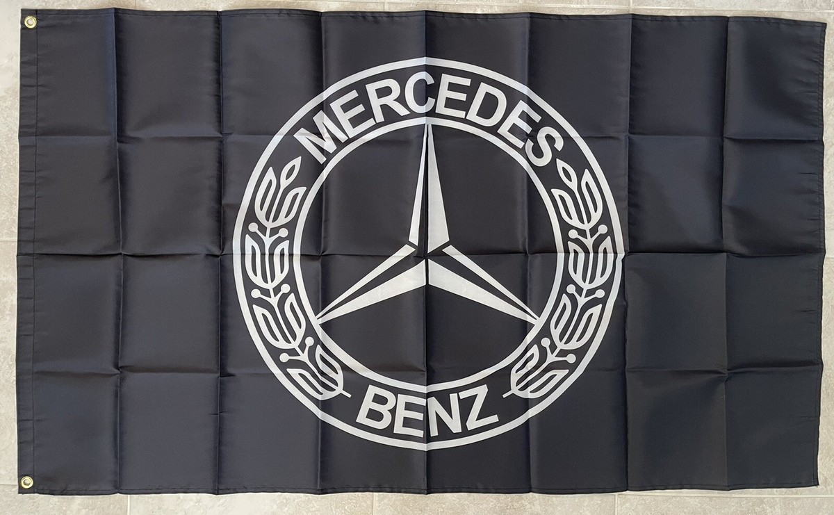 Garage Mercedes Flag