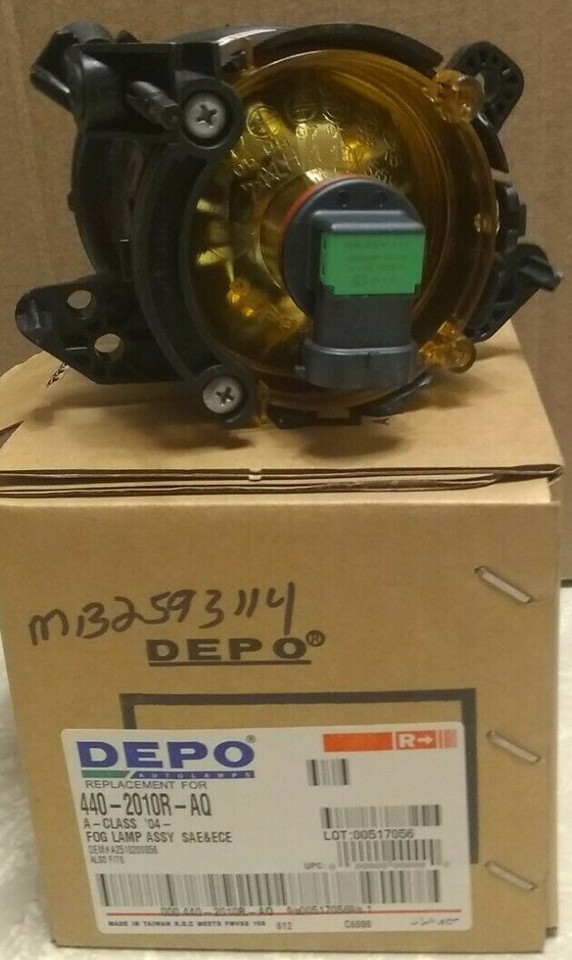 A2518200856 / 440-2010R-AQ / M132593114 / A-CLASS 04- FOG LAMP ASSY SAE ...
