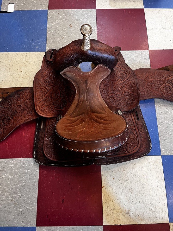 Vintage Cheyenne Saddle Co Western Tooled Leather Horse Saddle Floral ...