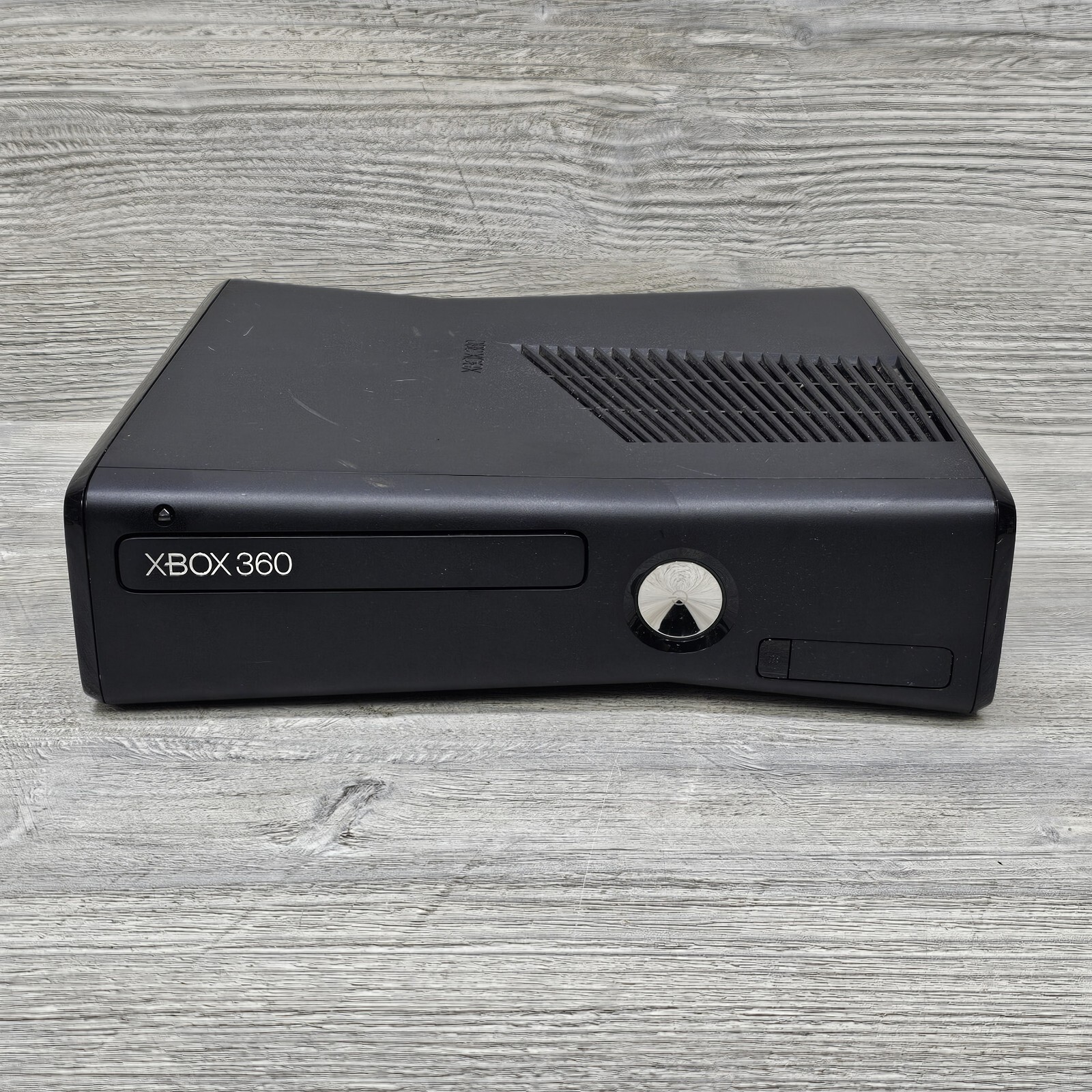 Read Description Microsoft Xbox 360 S 4GB Console Black For Parts Or ...