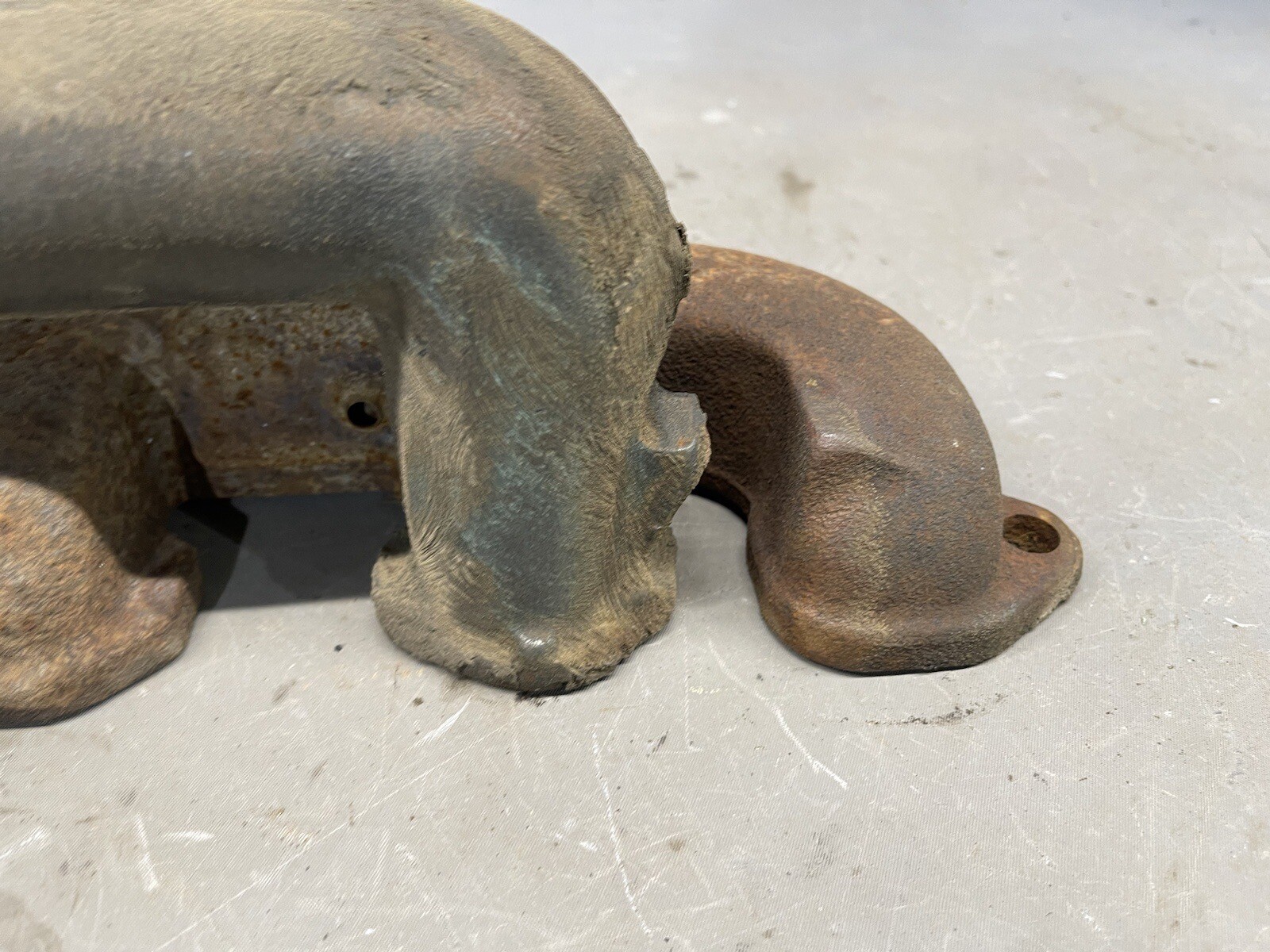 OEM 1950-1962 Chevrolet 235 Exhaust Manifold 3835587 for sale online | eBay