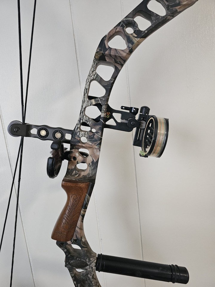 Mathews Switchback Compound Bow Left Hand | eBay