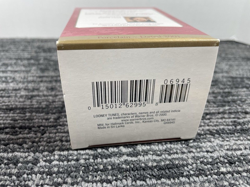 Hallmark Keepsake Holiday Spa Tweety Bird Looney Tunes 2001 Christmas ...