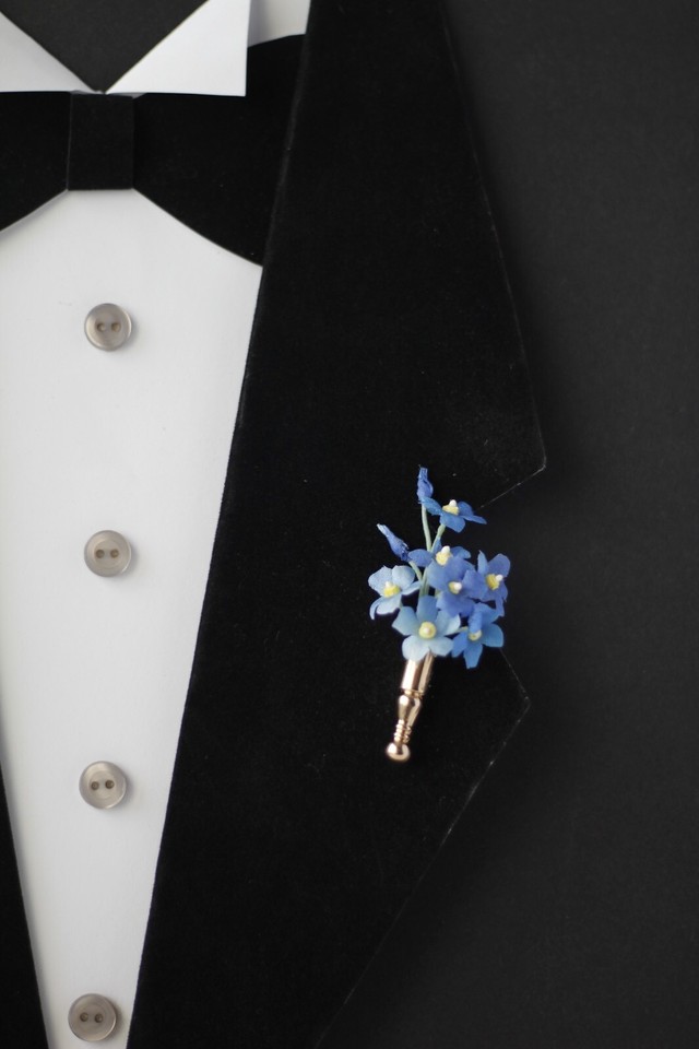 Poirot lapel pin forget-me-nots blue boutonniere Lapel vase pin Tussie ...