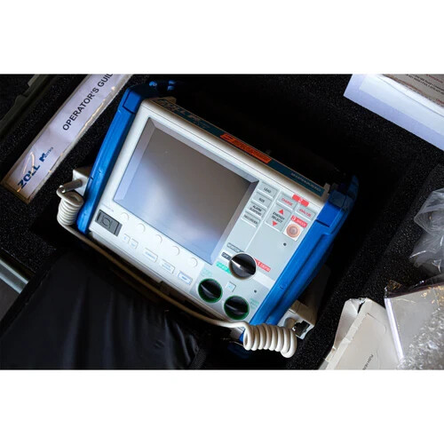 Zoll M-Series CCT BIPHASIC Defibrillator / Monitor With All Accessories ...