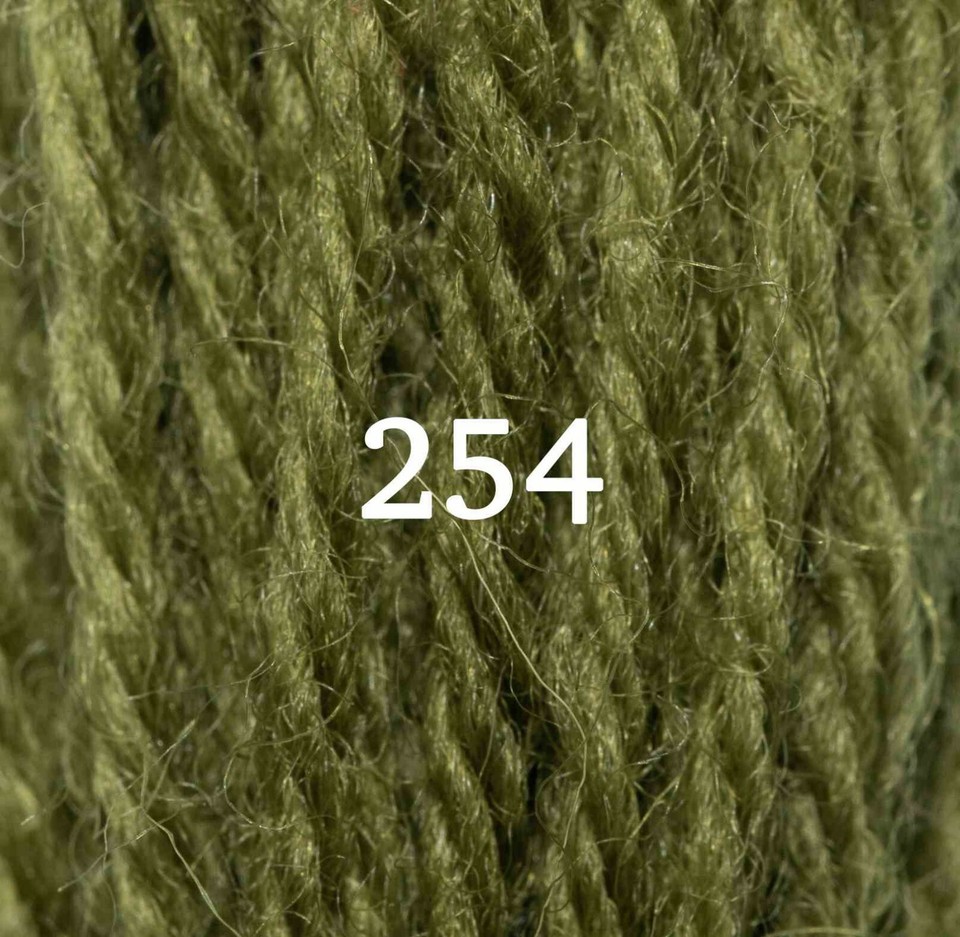Sets of Appletons Wool Skeins Colour Range - Tapestry 4ply & Crewel ...