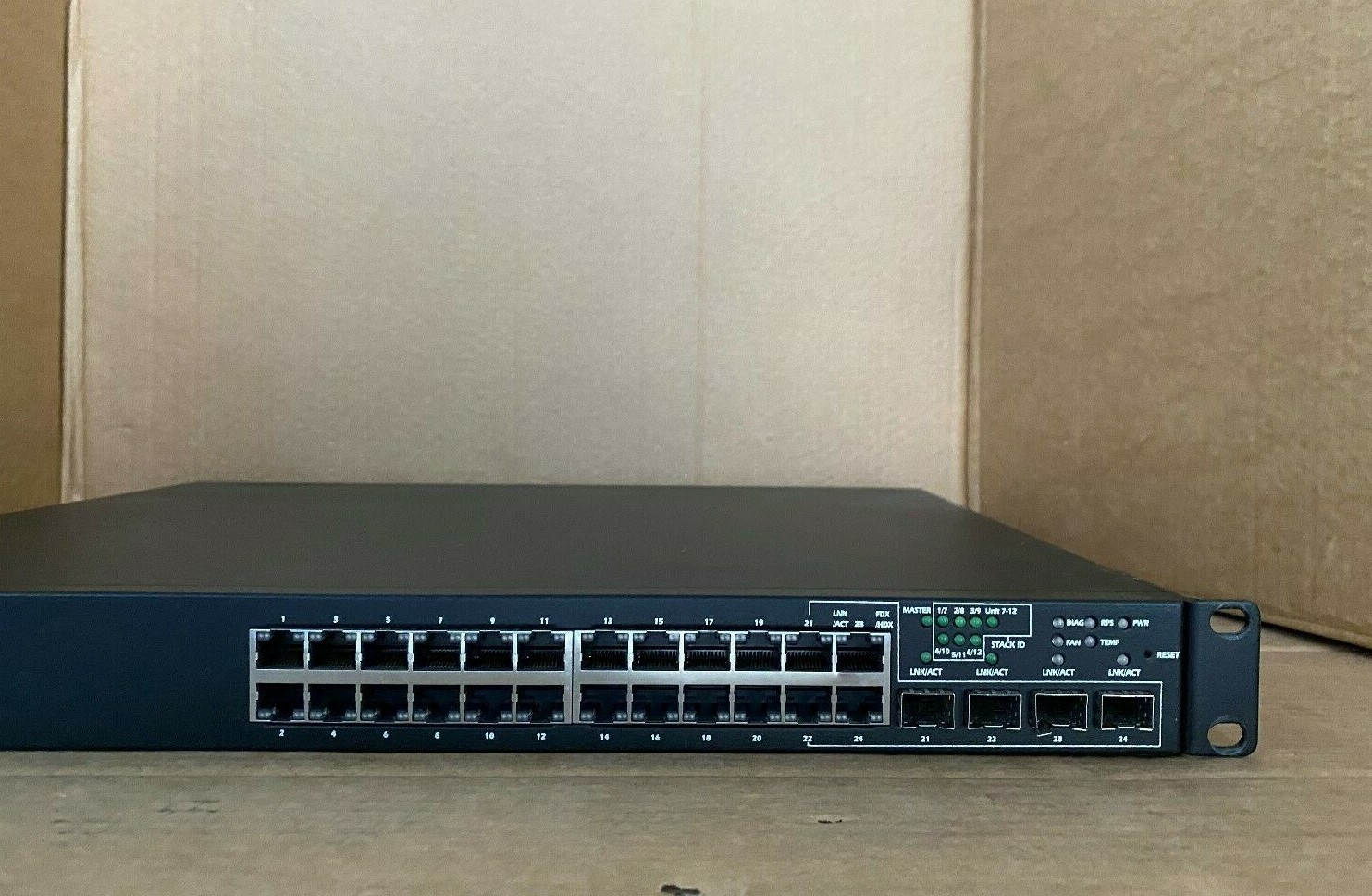 Dell PowerConnect 6224 with Brackets Gigabit Network Switch Dell 6224 ...