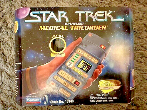 Playmates Toys Star Trek Starfleet Medical Tricorder - New In Original ...