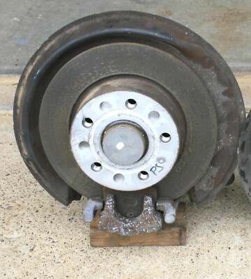 2008 VW Golf Mk5 Rear Wheel Hub Assembly complete, passenger side ...