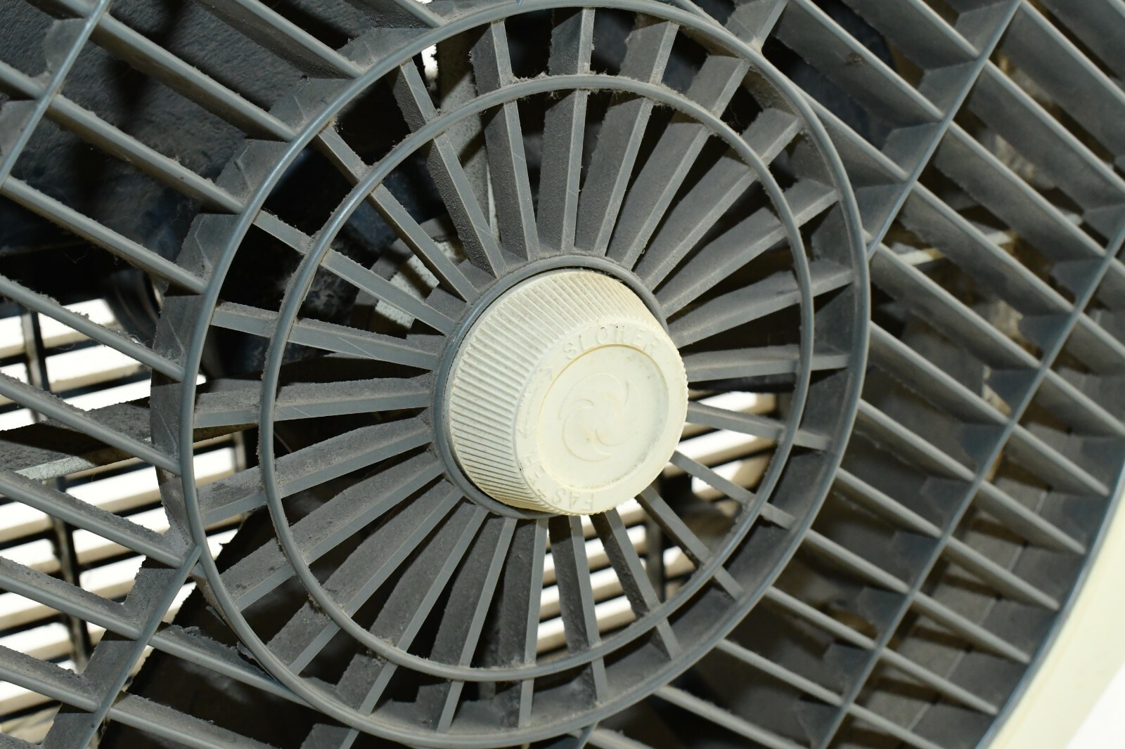 Vintage PATTON Box Fan 3-Speed Adjustable Spinning Front Grill - 15 ...