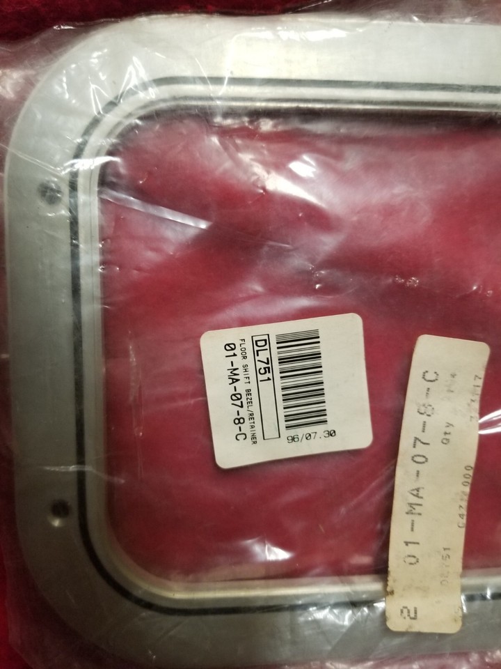 *NOS 1968-72 Chevelle 4 Speed Bench Seat Boot 3975405 GM & Bezel | eBay