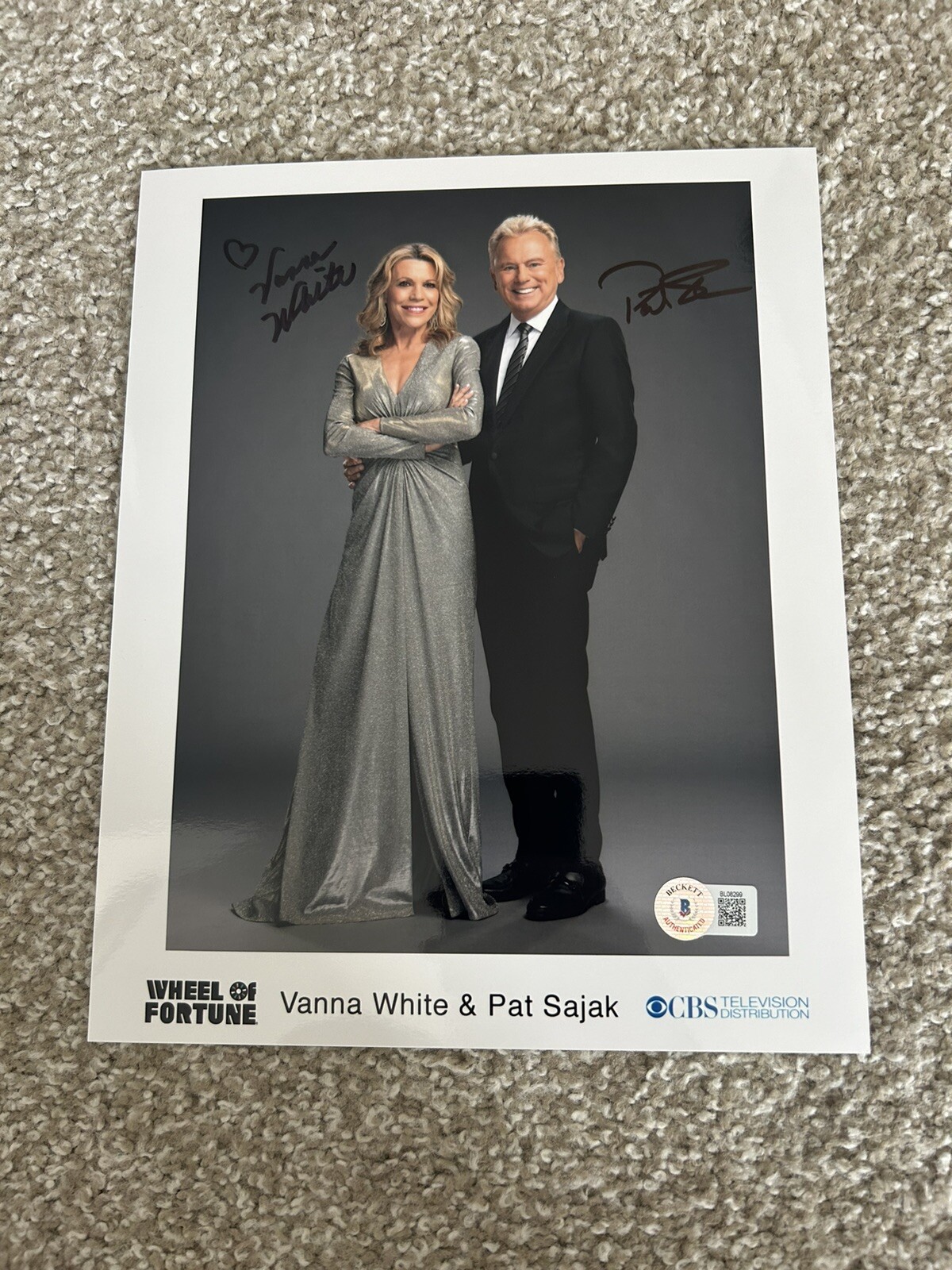 VANNA WHITE PAT SAJAK Signed Autograph 8x10 Photo WHEEL OF FORTUNE BAS ...