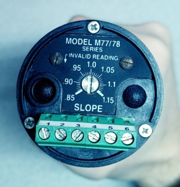 MIKRON M77/78 0350-0800CR1L-U FIBER-OPTIC INFRARED TEMPERATURE ...