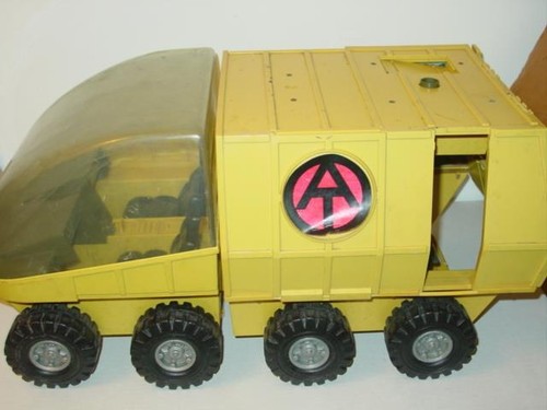 1970's Hasbro ADVENTURE TEAM : GI JOE Yellow Mobile Support Vehicle AT ...