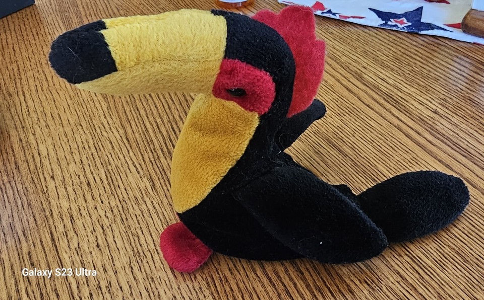 Goffa International Corp Plush Beanie Bean Toy Black Yellow Bird Toucan ...