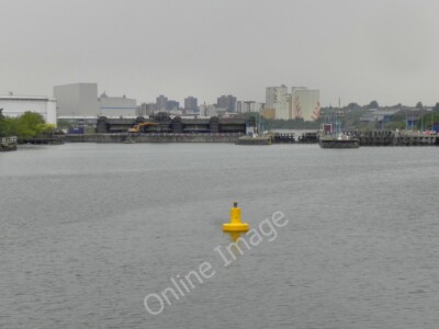 Photo 6x4 Manchester Ship Canal, Mode Wheel Lock Salford/SJ8098 Looking ...