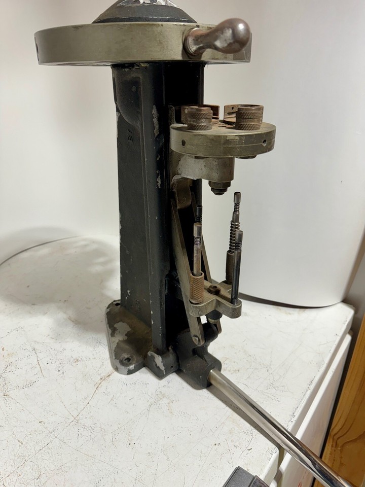Hollywood Gun Shop Turret Reloading Reloader Press 50 BMG 12 Hole 1.5 ...