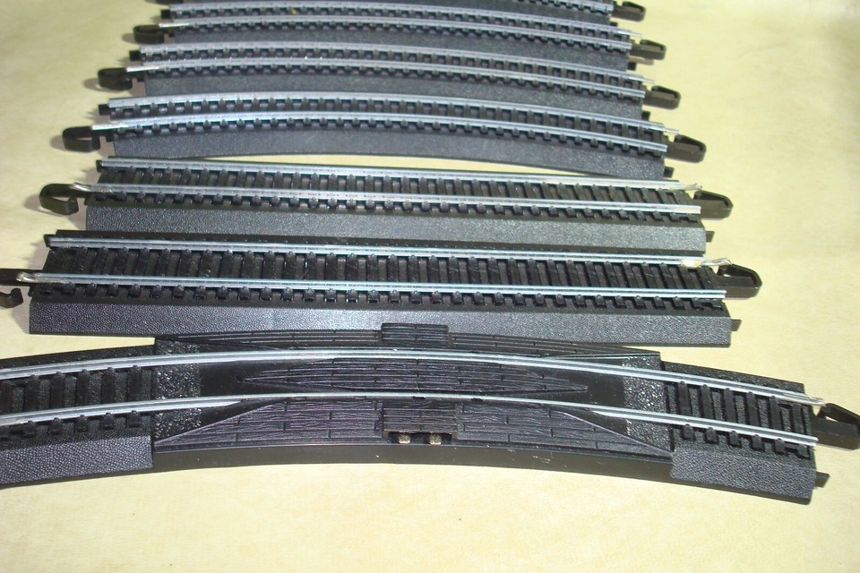 BACHMANN HO E-Z TRACK, 9" Straight, Curve, Terminal - 8 Pieces | eBay