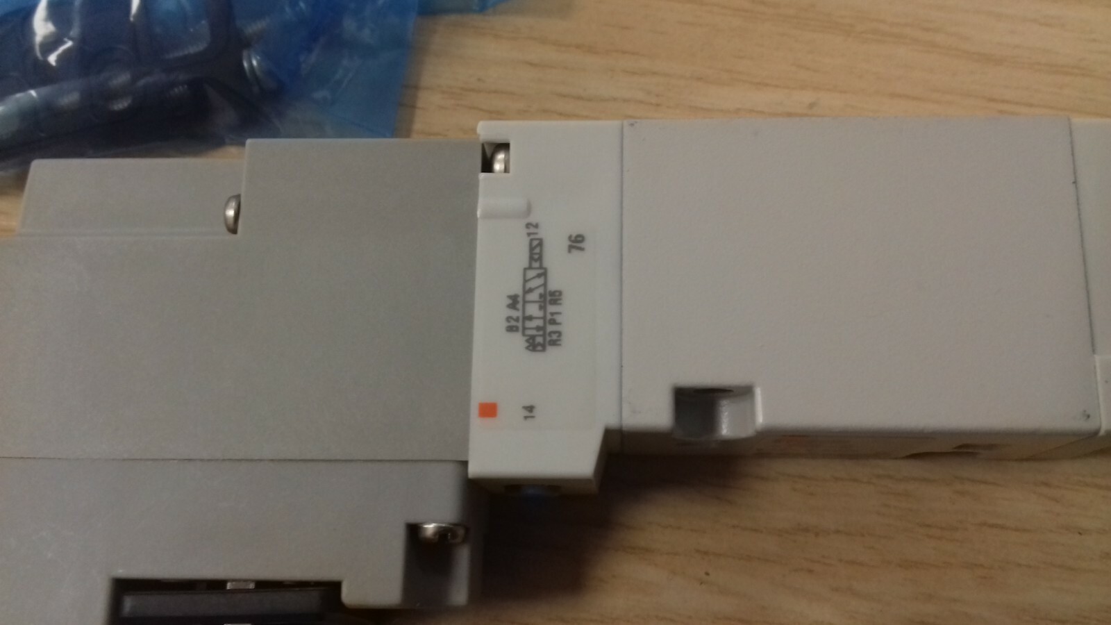 SMC Syj5143-5yo-q 5 Port Solenoid Valve Base Mounted and Body Ported ...