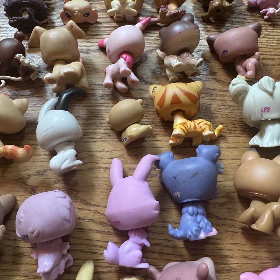 Littlest Pet Shop LPS 77 Figures Lot + 2 Walkables + 2 Accessories ...
