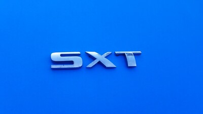 05-14 DODGE AVENGER MAGNUM CALIBER SXT REAR GATE LID EMBLEM LOGO BADGE ...