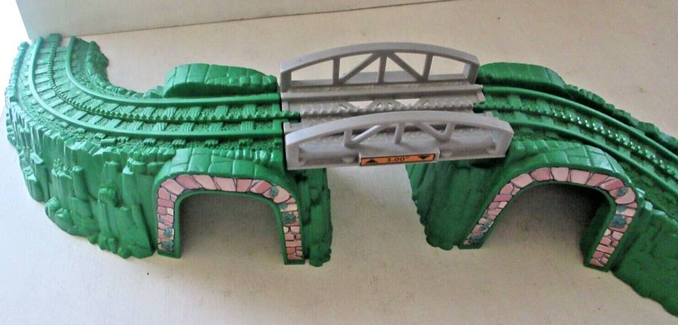 Fisher Price GeoTrax Train Green Mountain Bridge Tunnel | eBay
